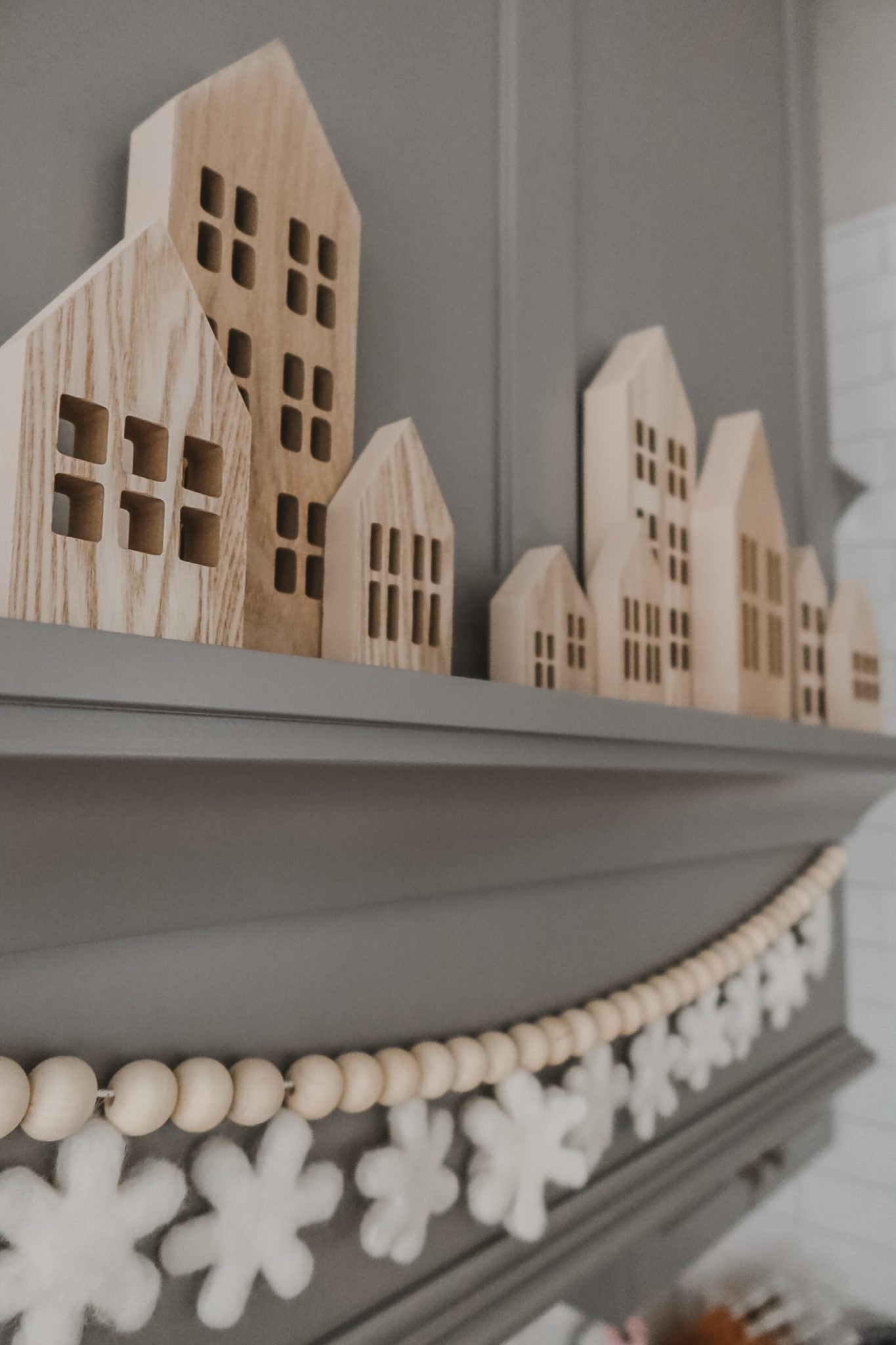 How To Make Fun Shapes Out Of Roving Wool - Kelsey Bang